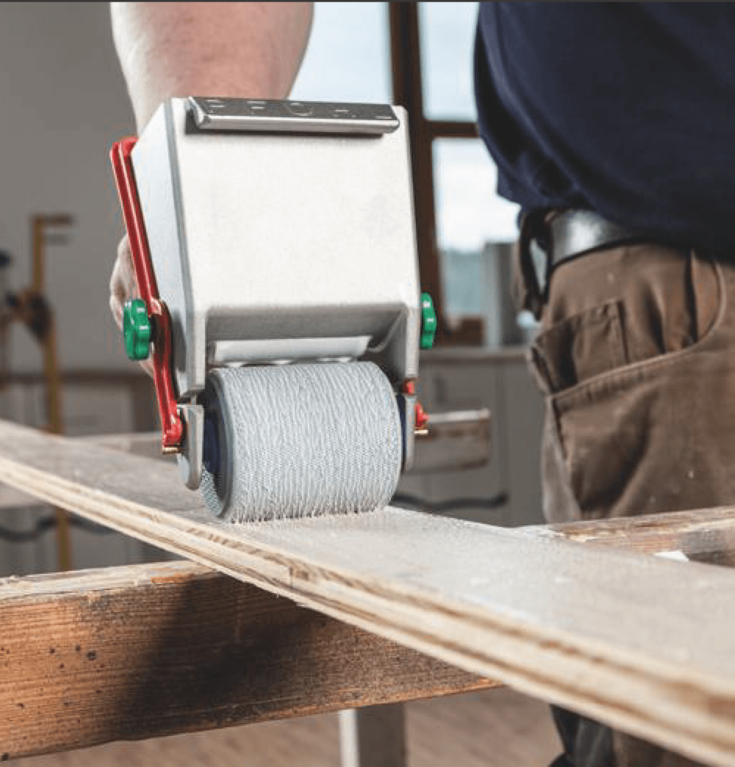 Pfohl Adhesive Glue Spreader - Ureka